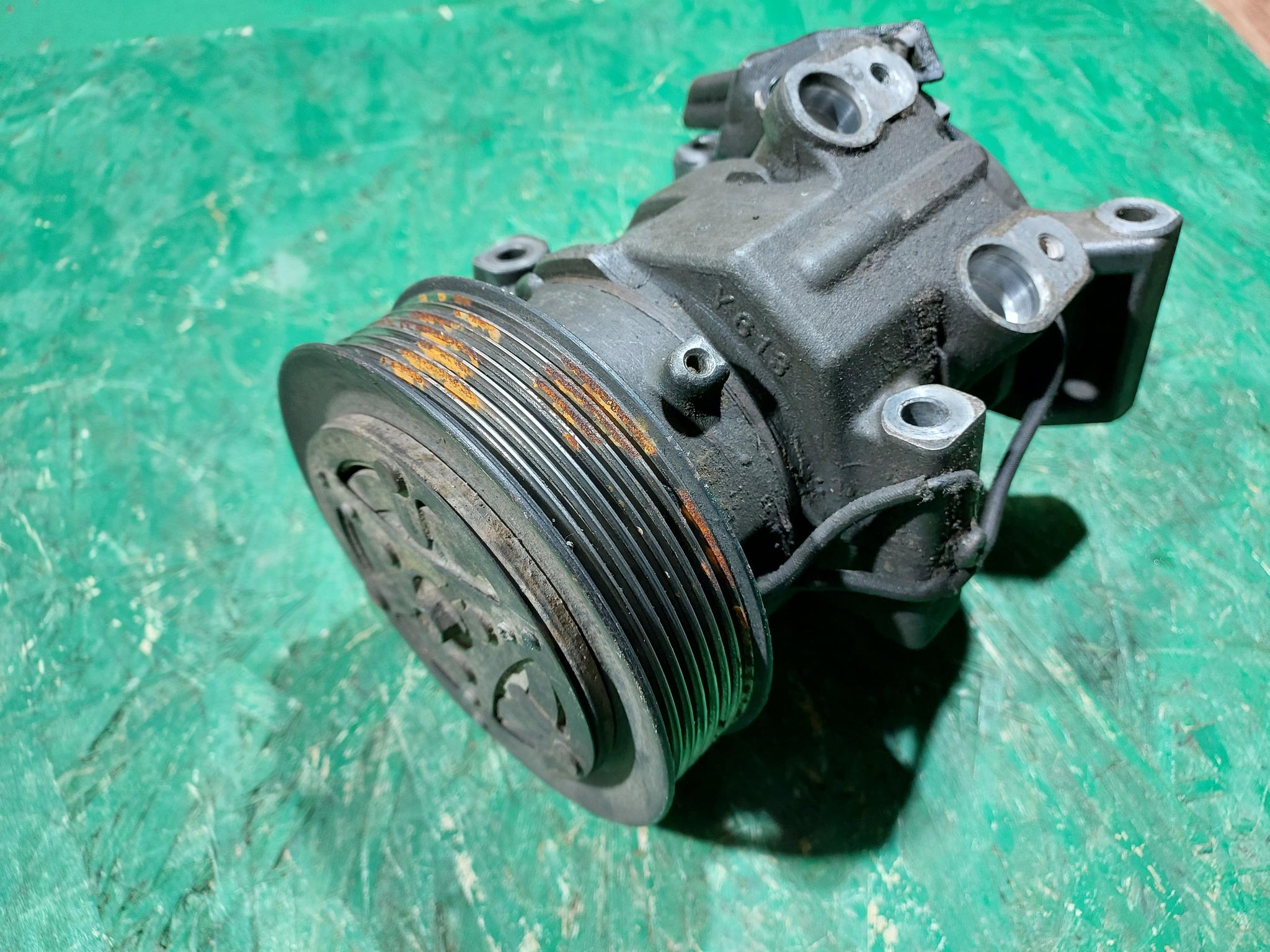 Купить Компрессор кондиционера G7 TOYOTA Hilux 88320-0K080 с авторазбора